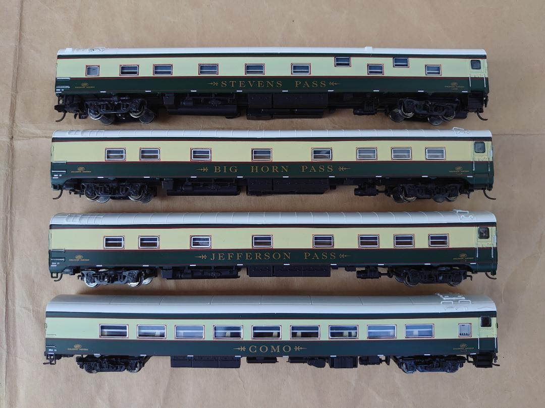 BN Executive 4-car Passenger Set - BNSET : N – EngineHouse Services LLC